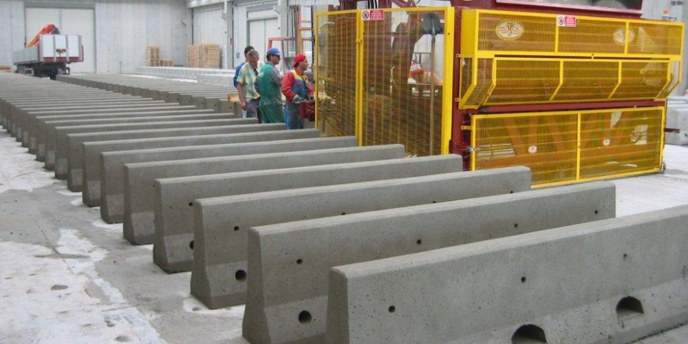 Concrete Machinery for Jersey Barriers, Kerbstones, Cover Slabs ...